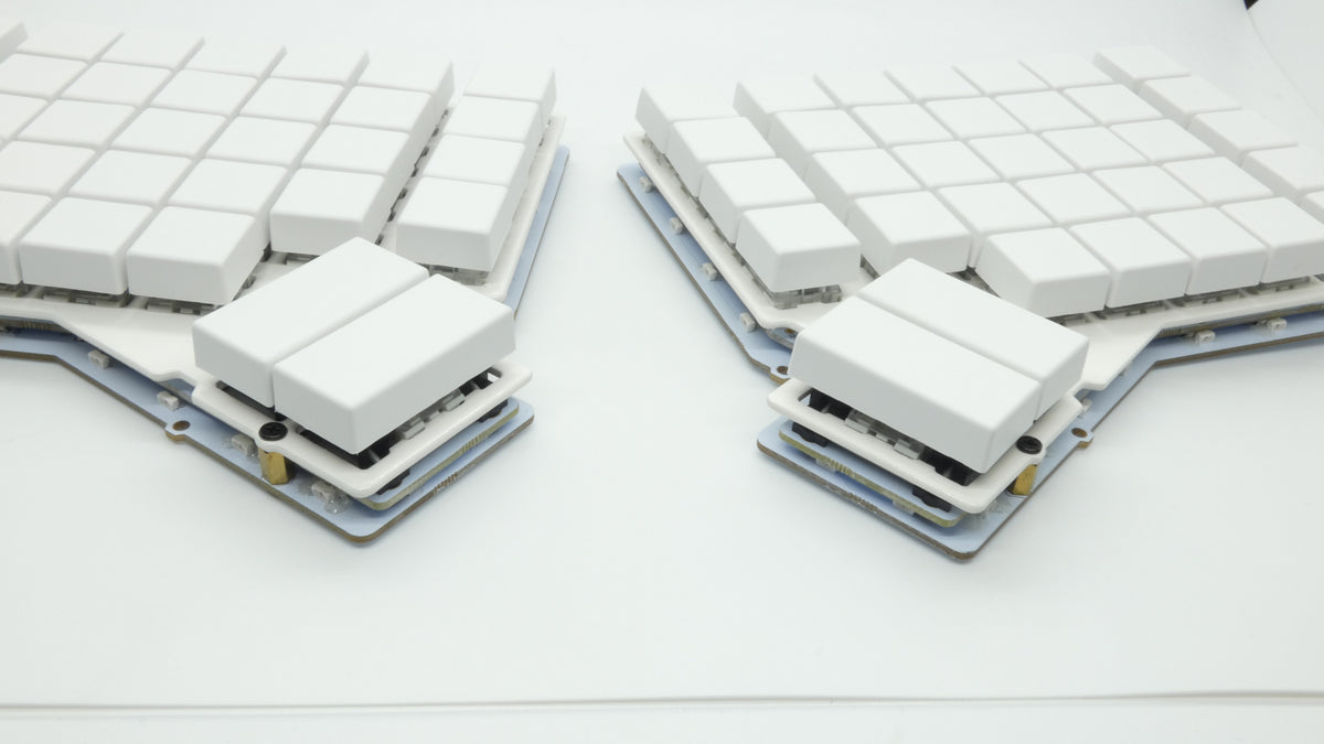 Sol 2 w/ Box Navies & white F10 keycaps – Oh, Keycaps!