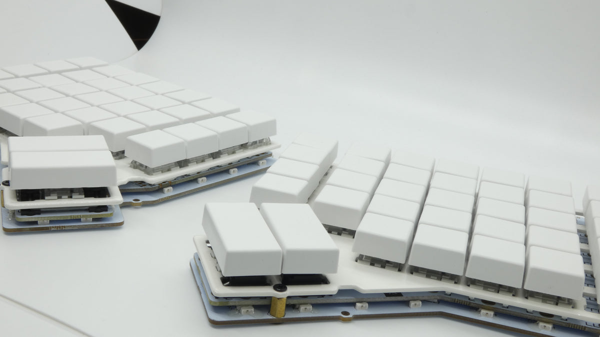 Sol 2 w/ Box Navies & white F10 keycaps – Oh, Keycaps!